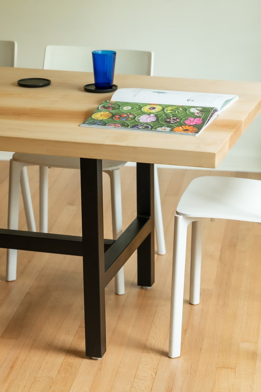 Chassis Dining Table - Bundle – semi exact